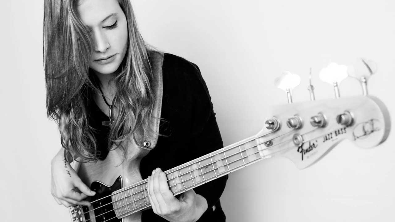TGK x Nicole Row – The Giving Keys